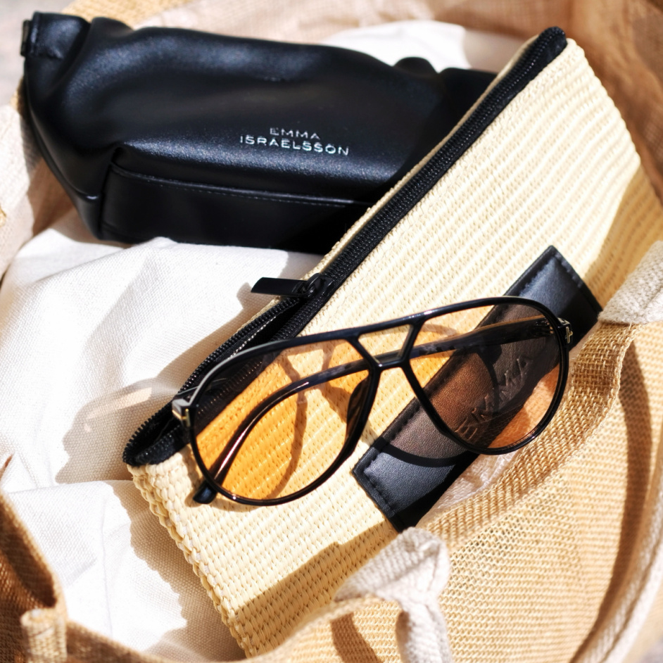 Sunnies Brown | Emma Israelsson